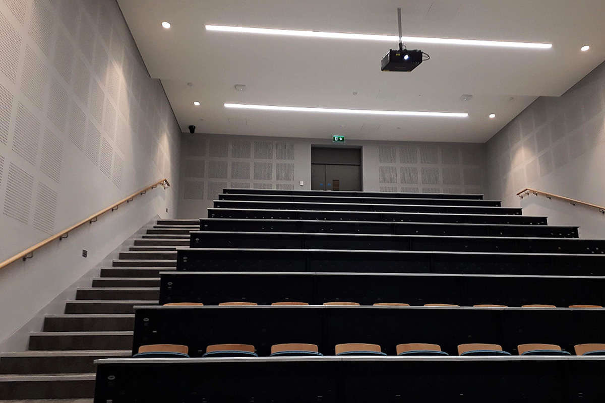 Trinity College Business School – ISSAV | Image Supply Systems Audio Visual